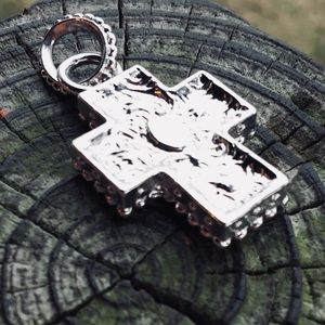 Premier Designs | Jewelry | Premier Designs Crystal Silver Cross ...